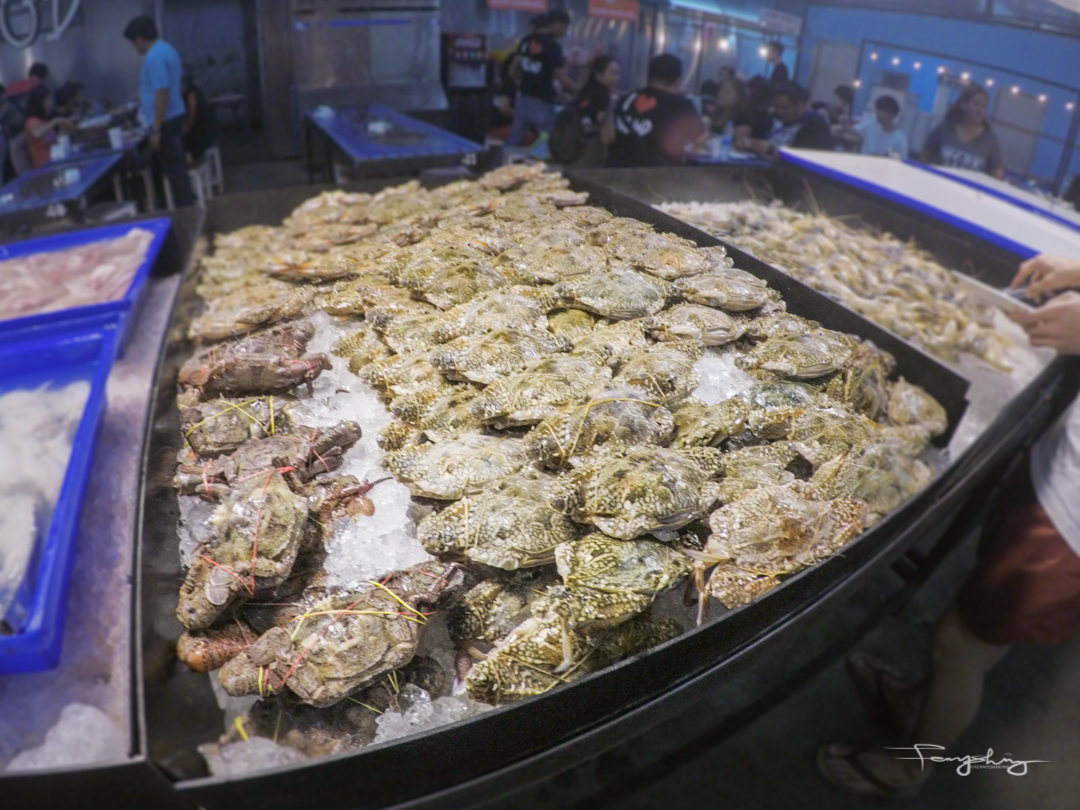 【Mangkorn/Mungkorn Seafood @ Bangkok】吃到饱炭烧自助海鲜餐 - FENNYSHARING