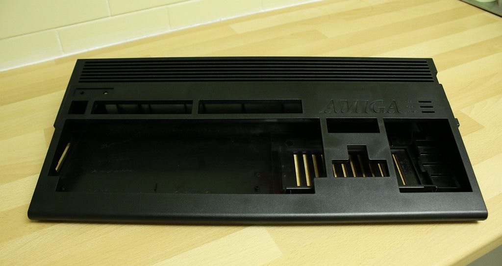 Indie Retro News: The new AMIGA 1200 case exclusive review - Is it as ...