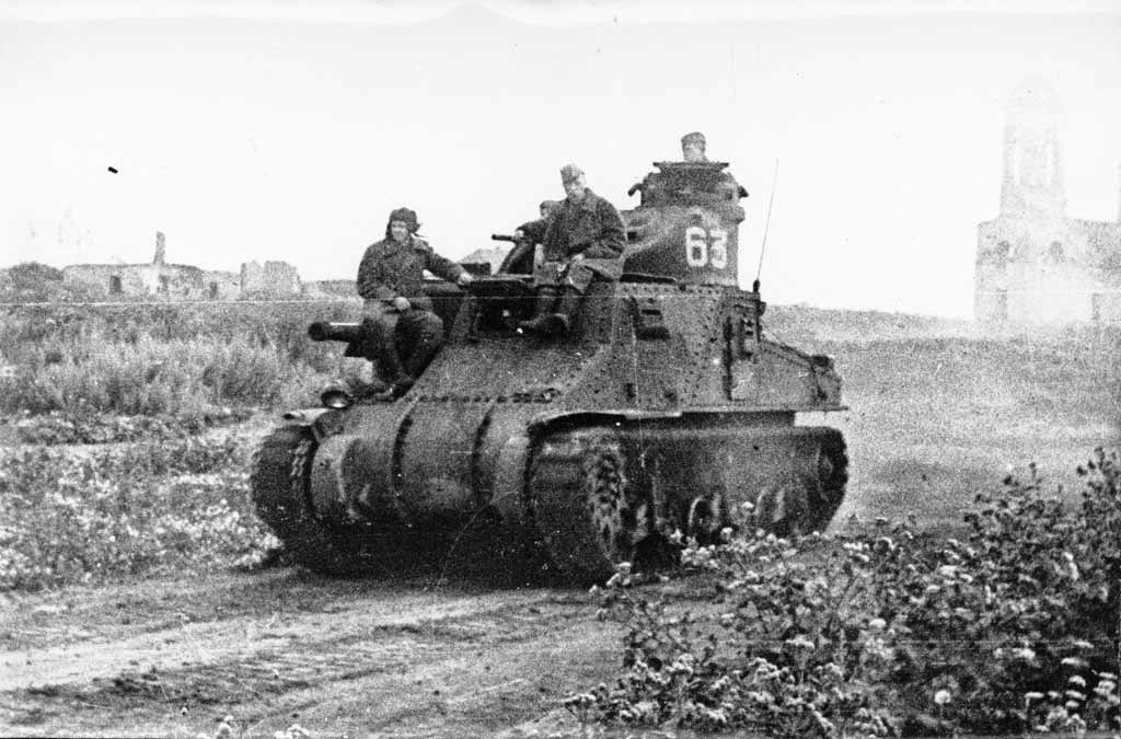 Armour force / Panssaroitu voima : M3 Medium Tank