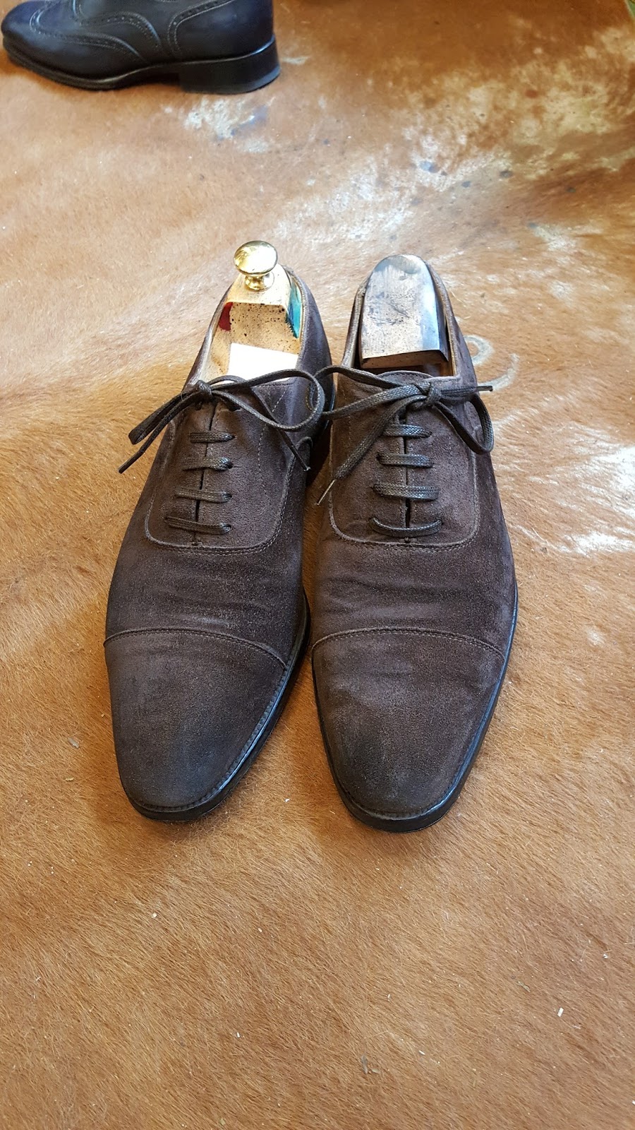 Salon cireur TALON ROUGE © Paris: RÉNOVATION COMPLÈTE D'UN RICHELIEU DE ...