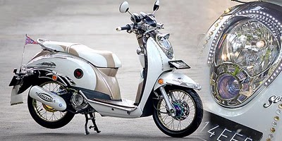 motor.sport: Modifikasi Honda Scoopy Style Retro 2011