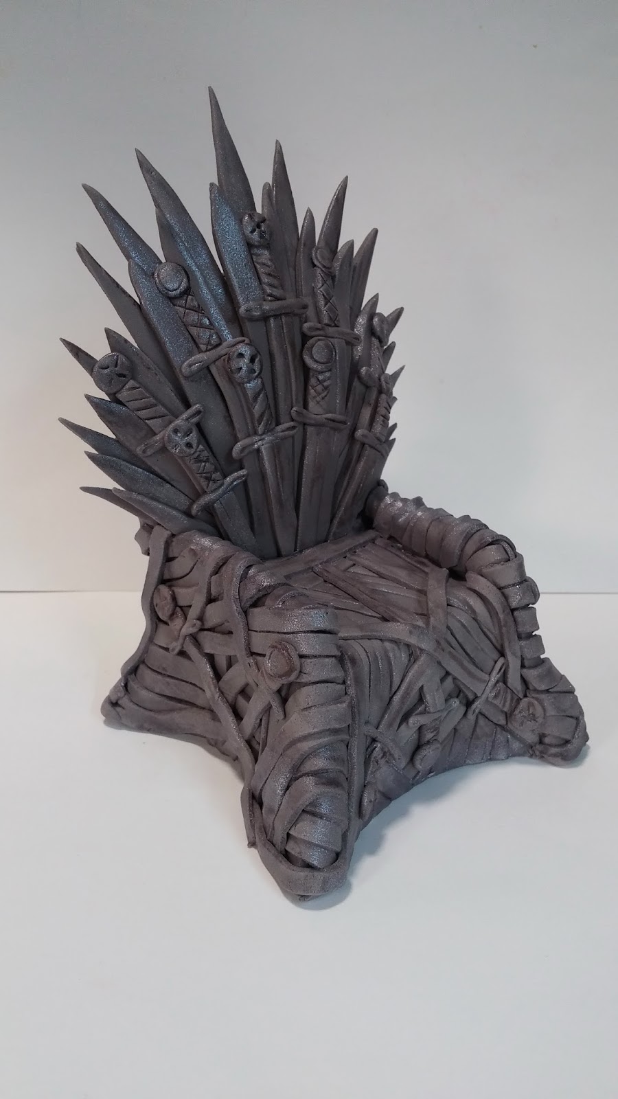 Studio "FONDANT DESIGN ANA" - Figurice za torte (fondant figures): GAME ...