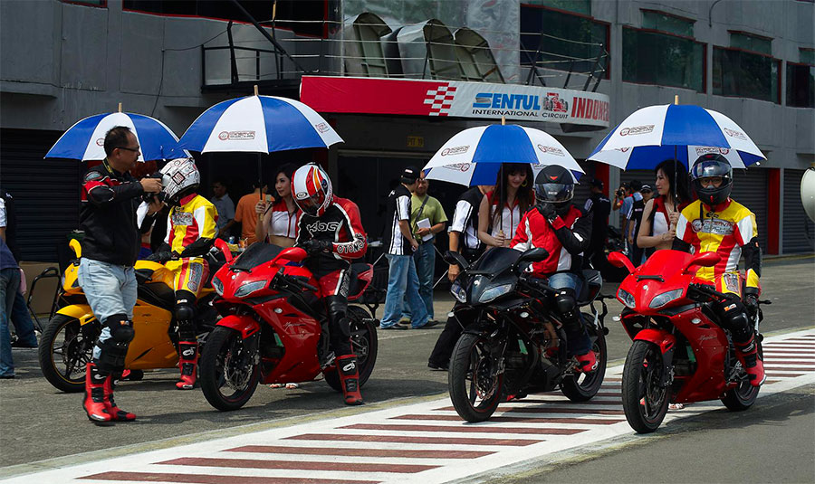 Serba serbi dunia otomotif: Spesifikasi & Harga Motor Minerva Megelli ...