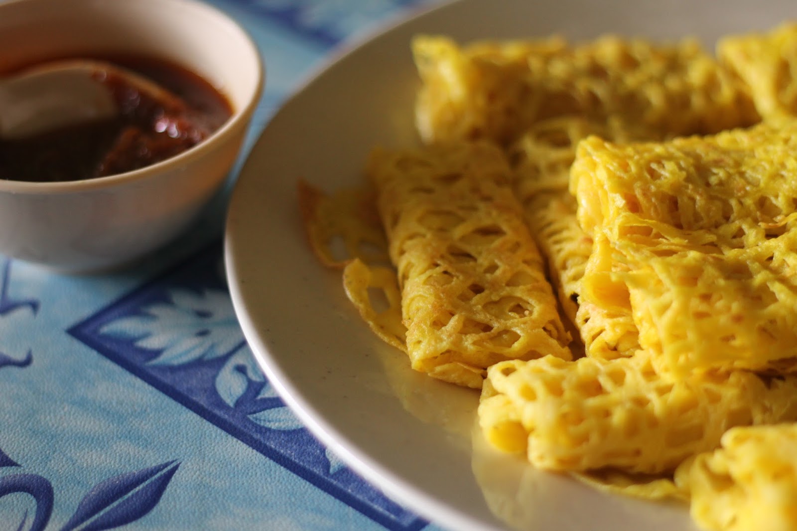 something by tauhhid: Makan : Roti Jala