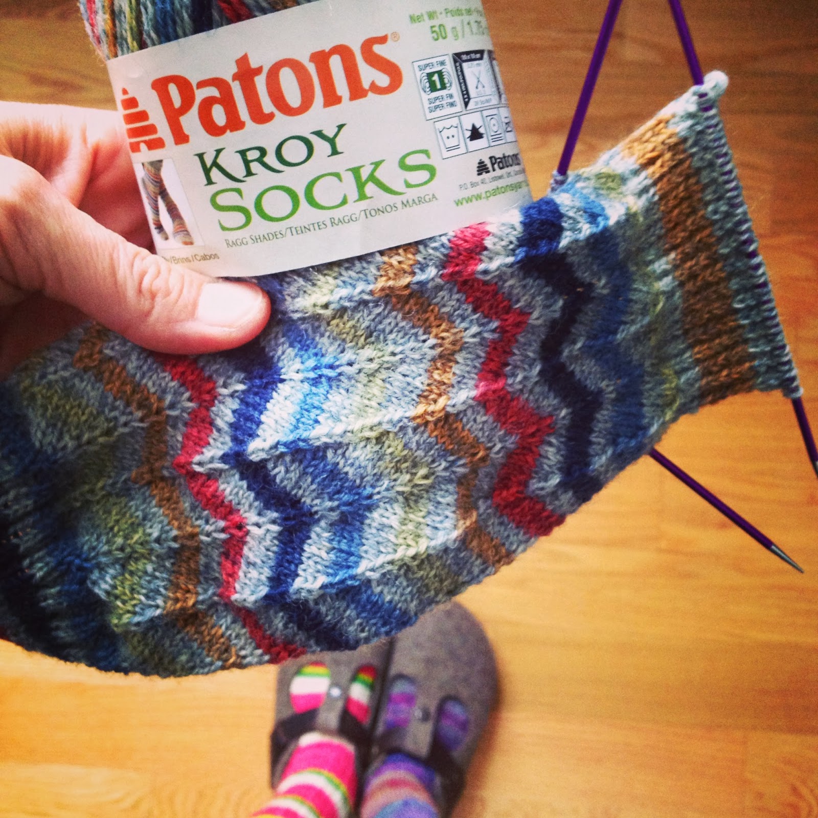 Susan B. Anderson: Happy Valentine's Day + a Mollie Makes Giveaway + more!