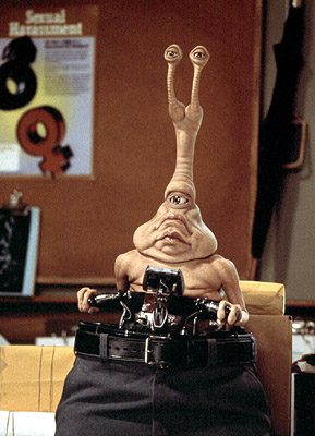 New Member of MIB 星際戰警的新成員 - World is Interesting