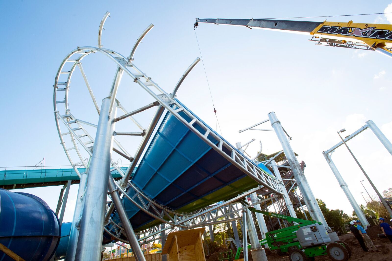 Axel Perez Blog: AQUATICA’S RAY RUSH New Family Raft Slide Offers Three ...