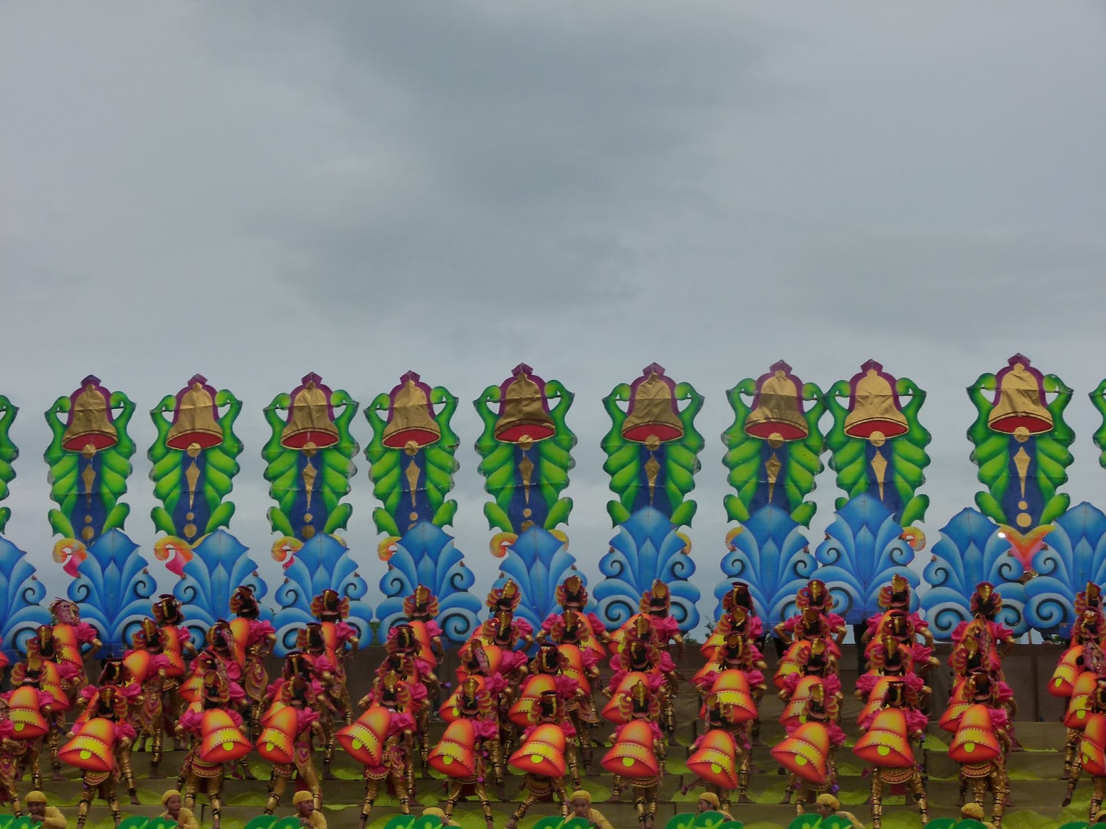 2013 KASADYAAN FESTIVAL RITUAL PRESENTATION - Lakwatserong Tsinelas