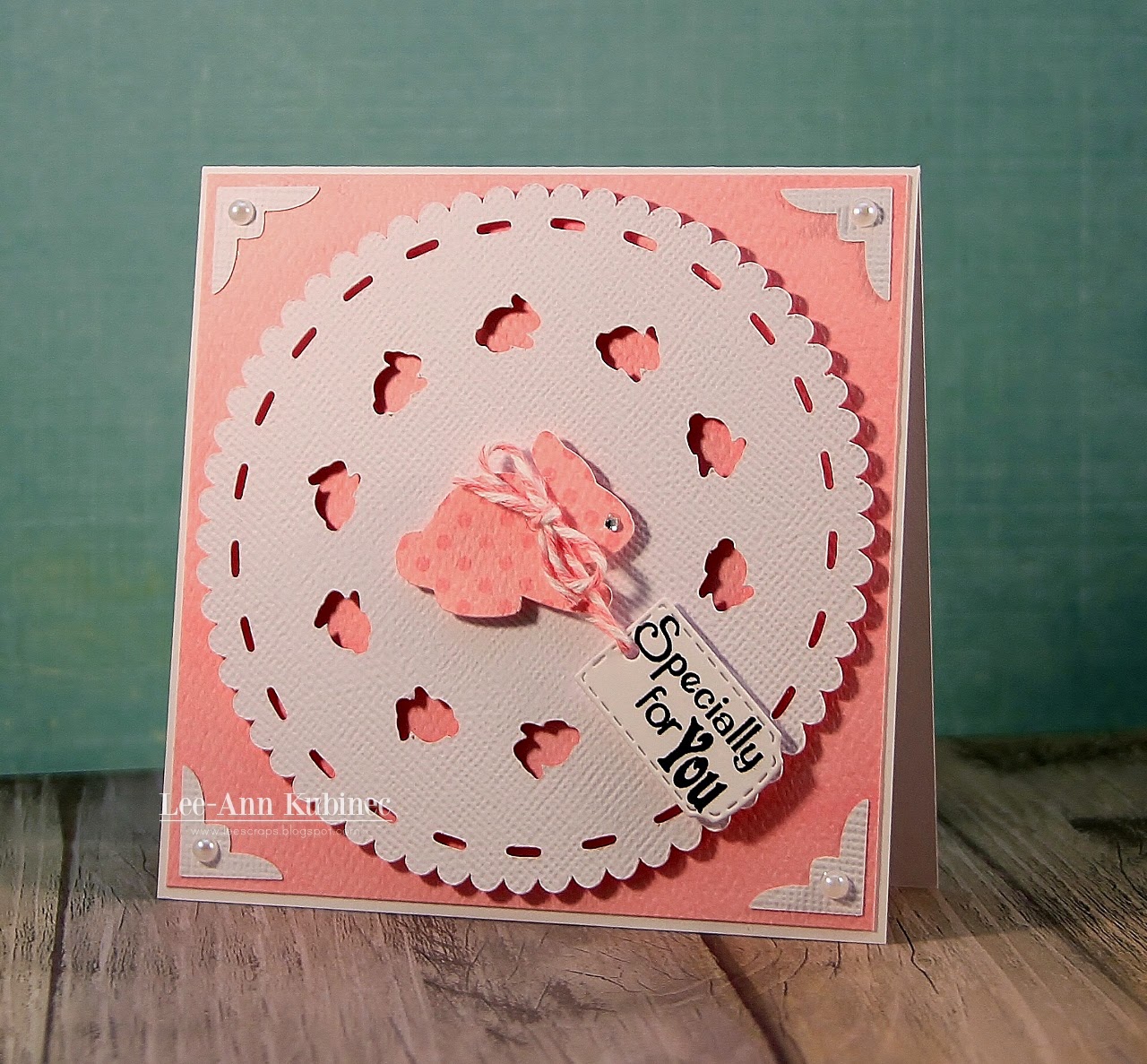 Snappy Scraps: Bunny Doily card