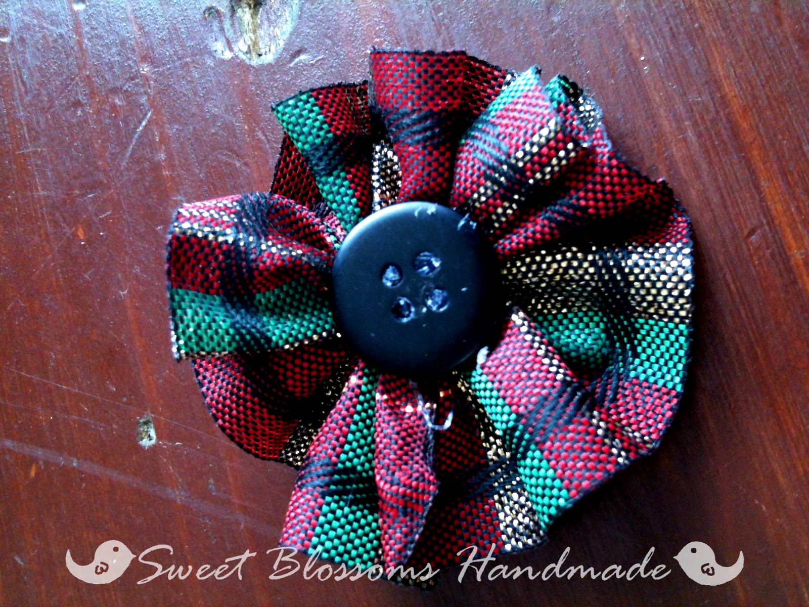 Sweet Blossoms Handmade: Ribbon & Fabric Flowers