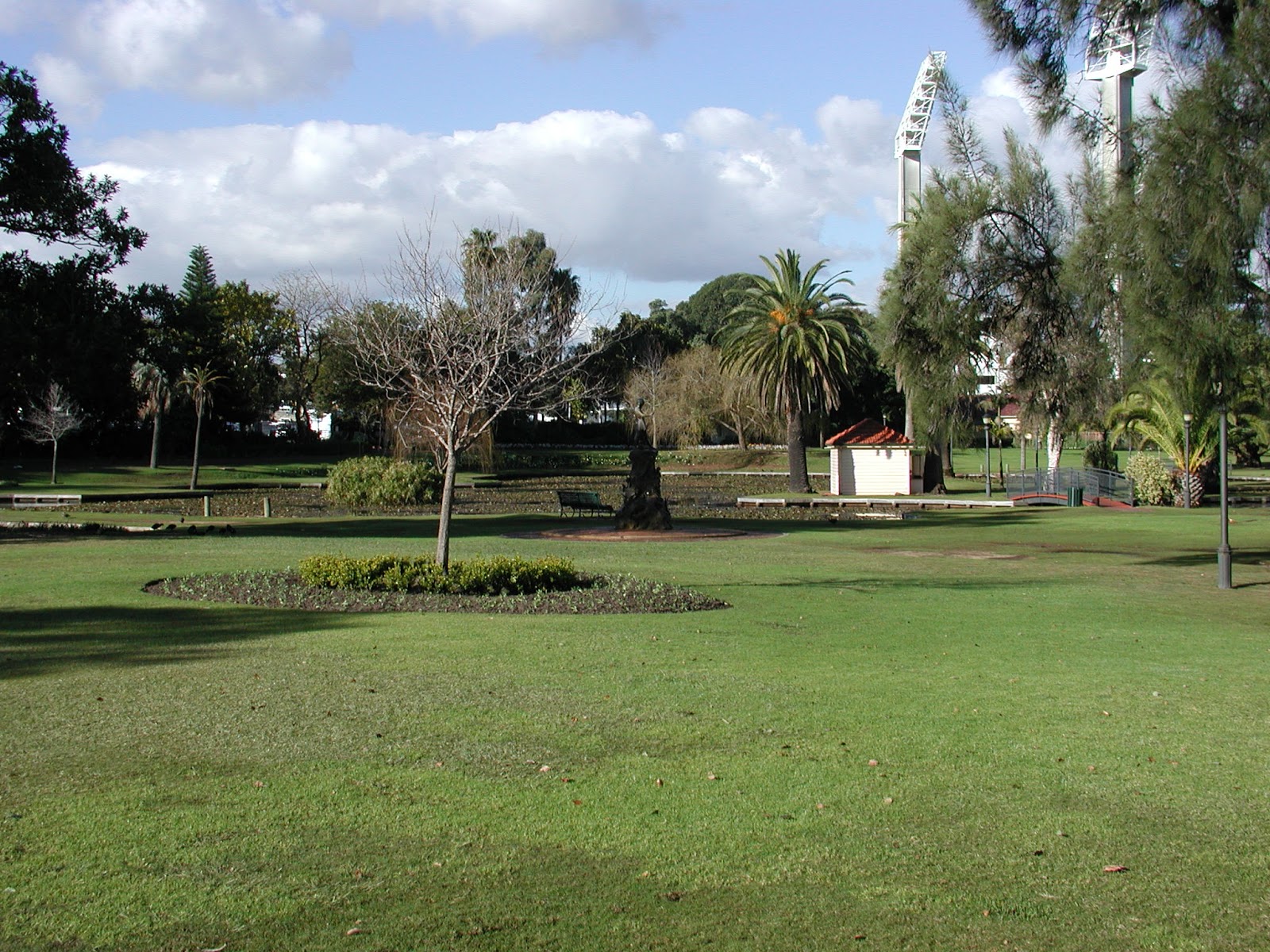 COLOURFULWORLD: A - Z of Australia - Q is for Queen's Gardens