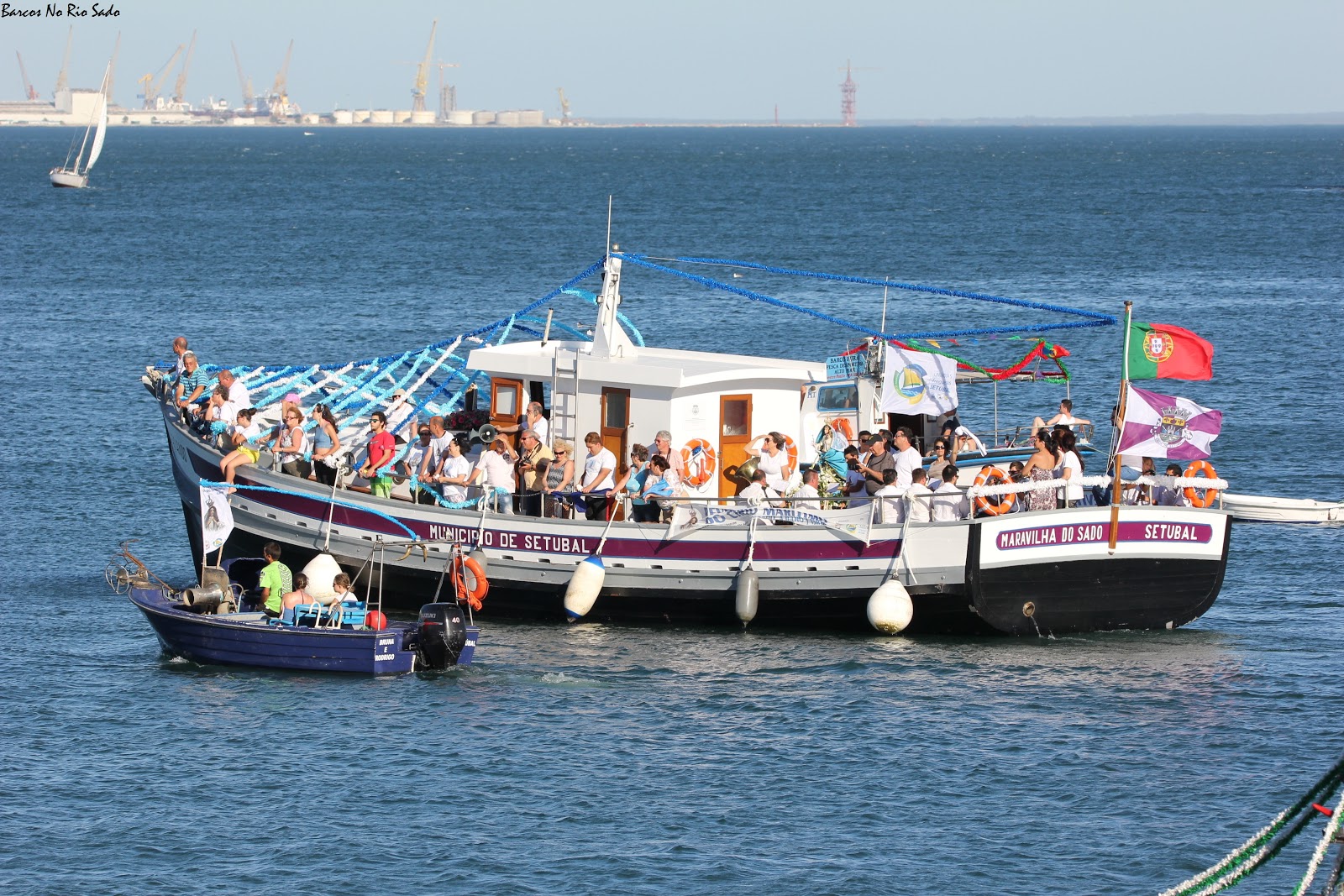 Barcos No Rio Sado: Maravilha do Sado (Círio Marítimo de Nossa Senhora ... Barcos No Rio Sado: Maravilha do Sado (Círio Marítimo de Nossa Senhora ...