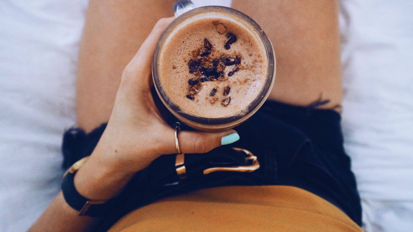 VEGAN CASHEW CHOCOLATE MILKSHAKE | Head Over Healing