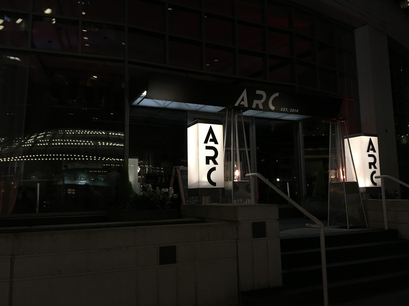 Arc Restaurant : Fairmont Waterfront |MISSVANCOUVERPIGGY