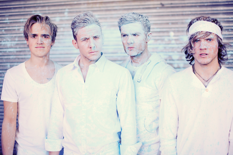 McFly Mexico: MCFLY : Tom Leishman Photoshoot