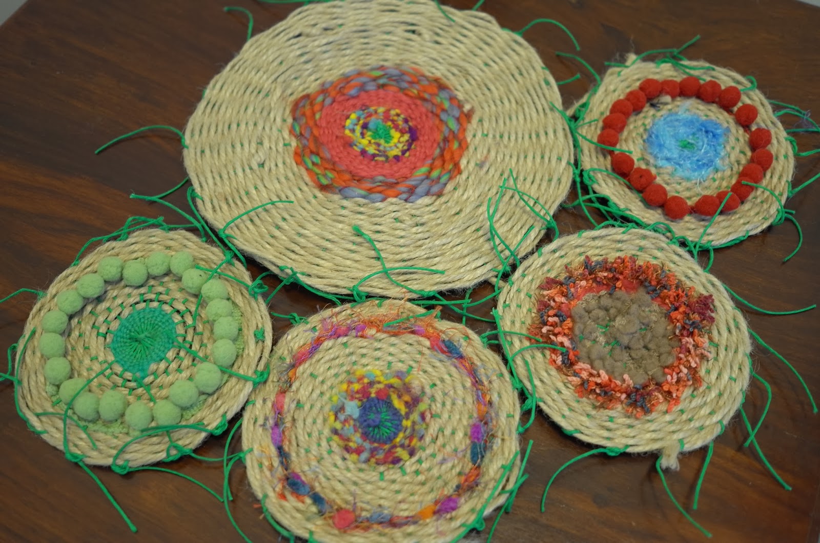 Find Me Out By The Shed: Craft - Rope Swirl Tapestry Art