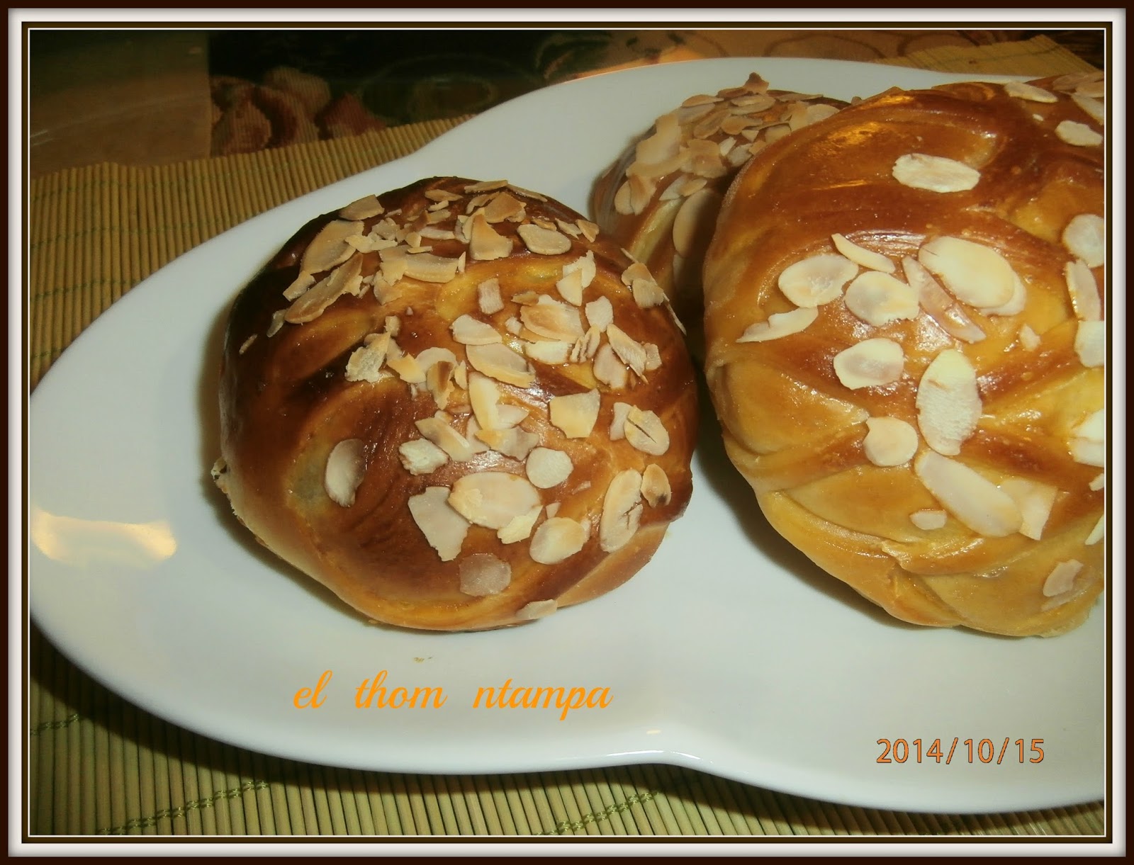 ΠΛΑΘΩ ΖΥΜΑΡΑΚΙΑ ΜΕ ΤΑ ΔΥΟ ΧΕΡΑΚΙΑ ..: BRIOCHE ME ΓΙΑΟΥΡΤΙ ΓΕΜΙΣΤΑ ΜΕ ...