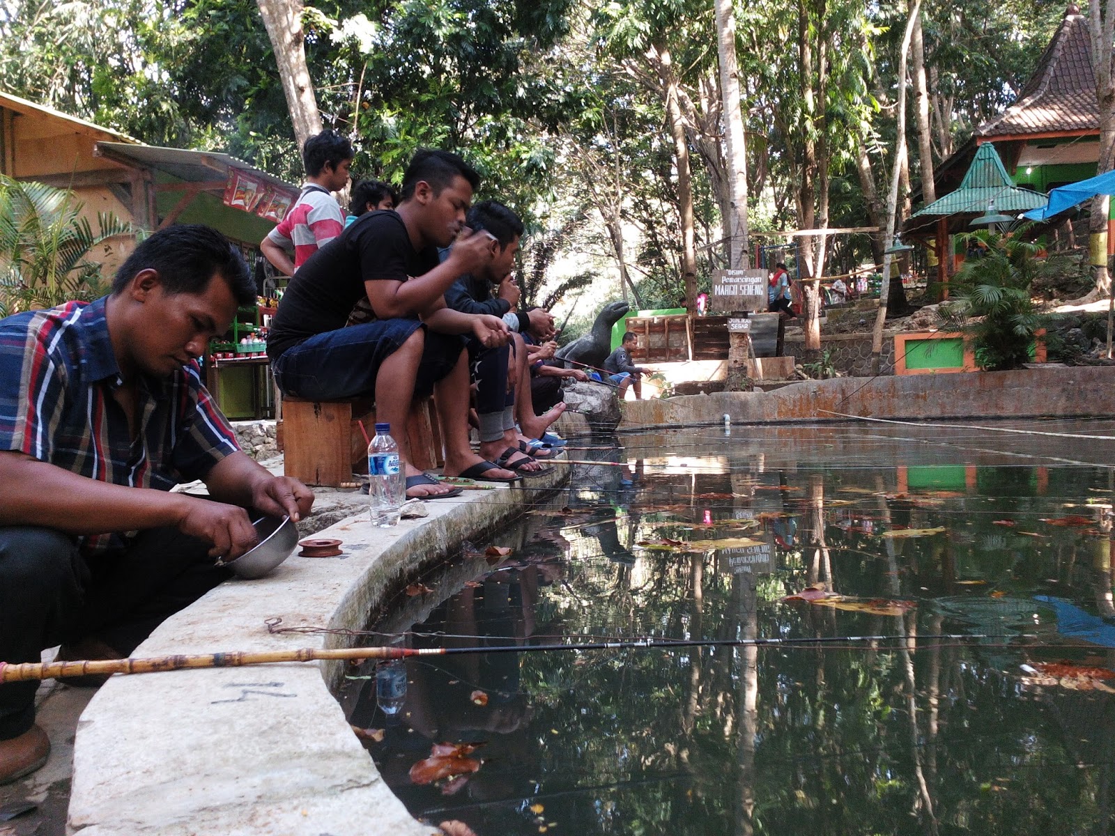 Pemandian Air Panas Bayanan Sragen.. - Radar DJowo