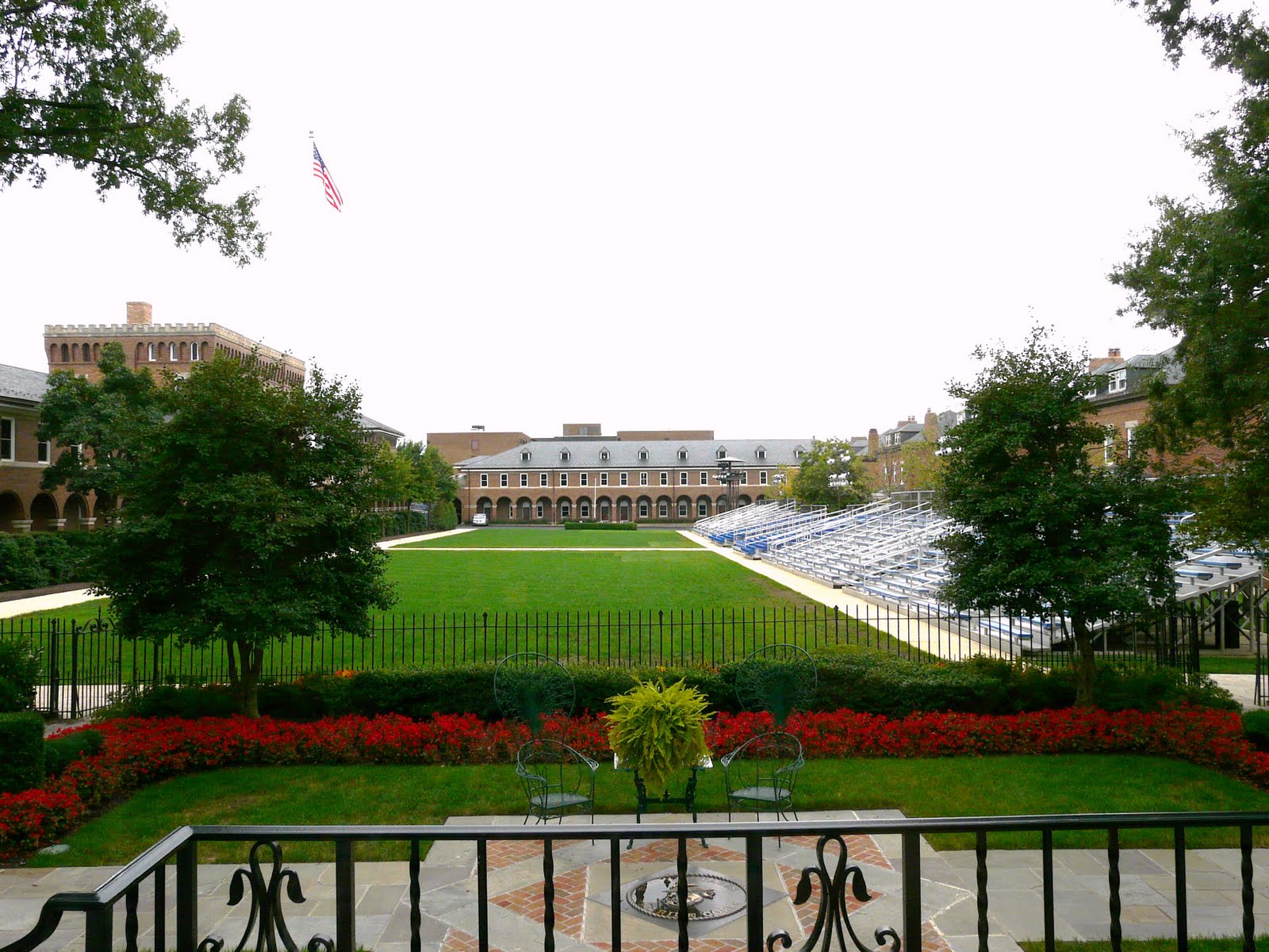 Tuxedo-moon: Tour of the Marine Commandant's Home