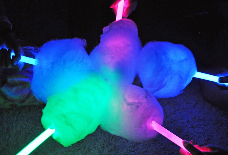 37 Cooks: Have a Happy National Cotton Candy Day with a Cotton Candy ...