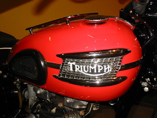 LUTON: TRIUMPH TANK BADGE