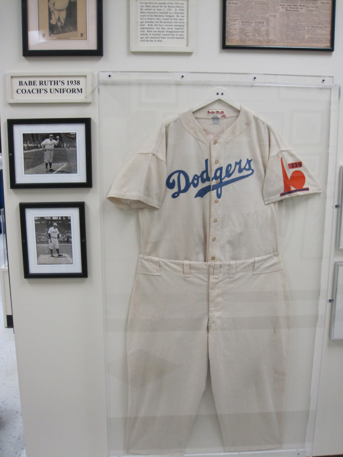 Dodgers Blue Heaven: Gary Cypres - Dodgers Most Impressive Collector ...