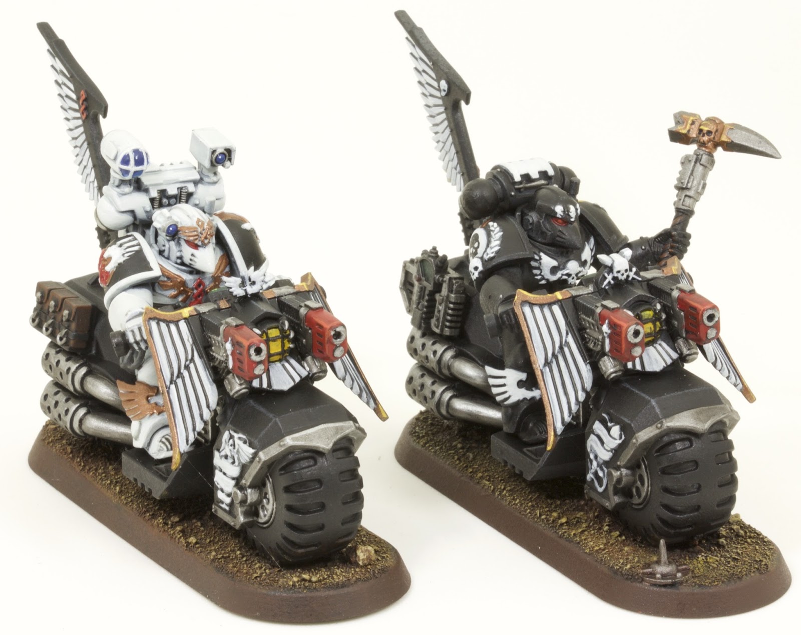 Colorblind Painter: Ravenwing Command Squad