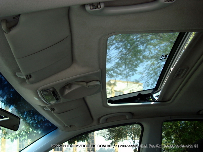 Ford Focus Hatch GLX 1.8 2003: fotos, consumo, preço e ficha técnica