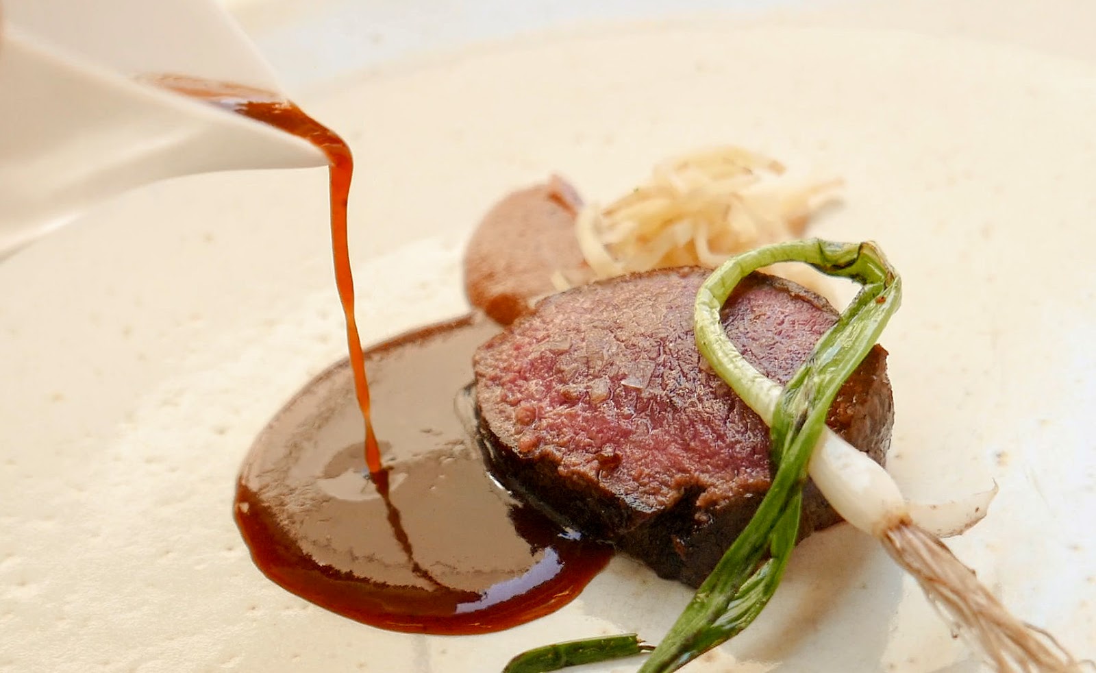 Jus de veau corsé par Régis Marcon