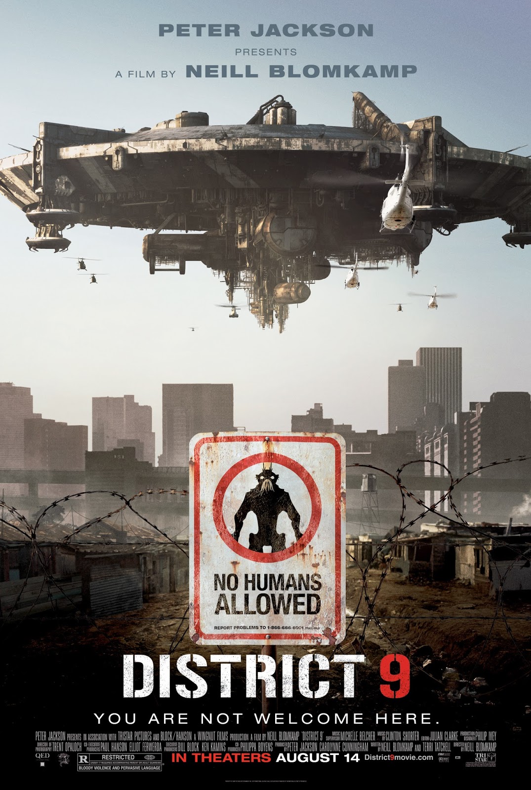 District 9 Review ~ Ranting Ray's Film Reviews