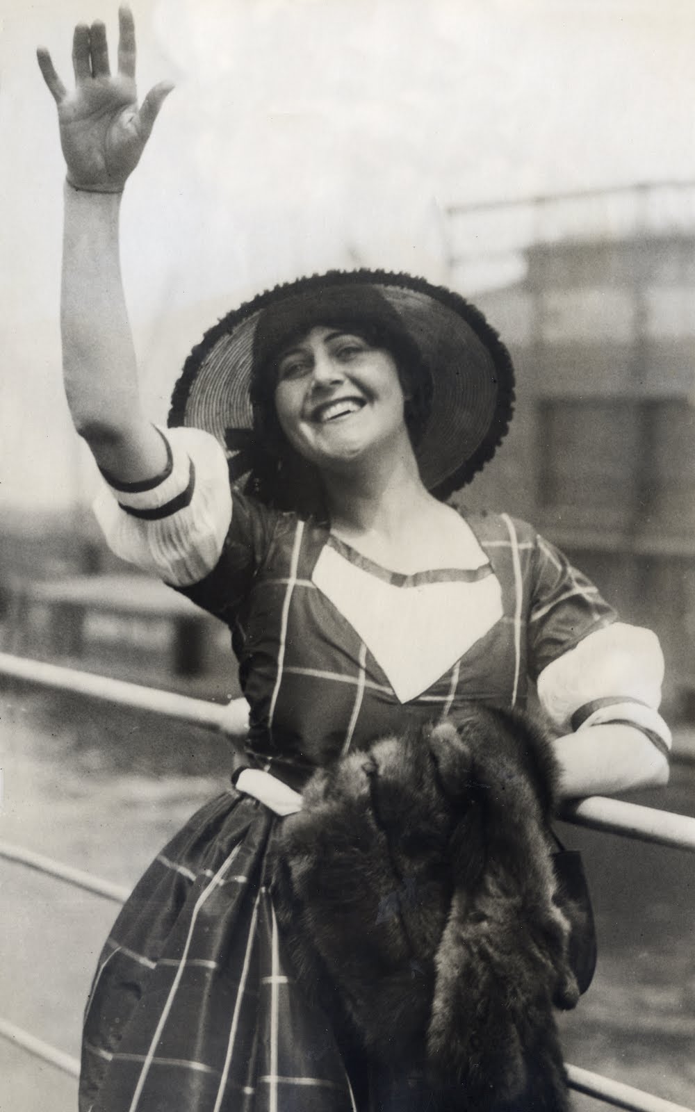 Gillette On Hillsborough: Anna Case Coming and Going