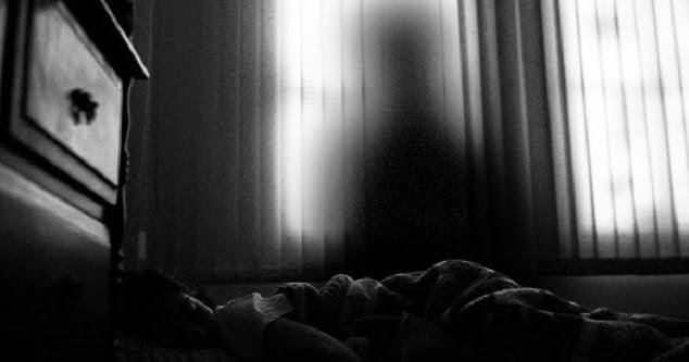 The Fortean Slip: 5 Real Shadow People Encounters and Sightings The Fortean Slip: 5 Real Shadow People Encounters and Sightings