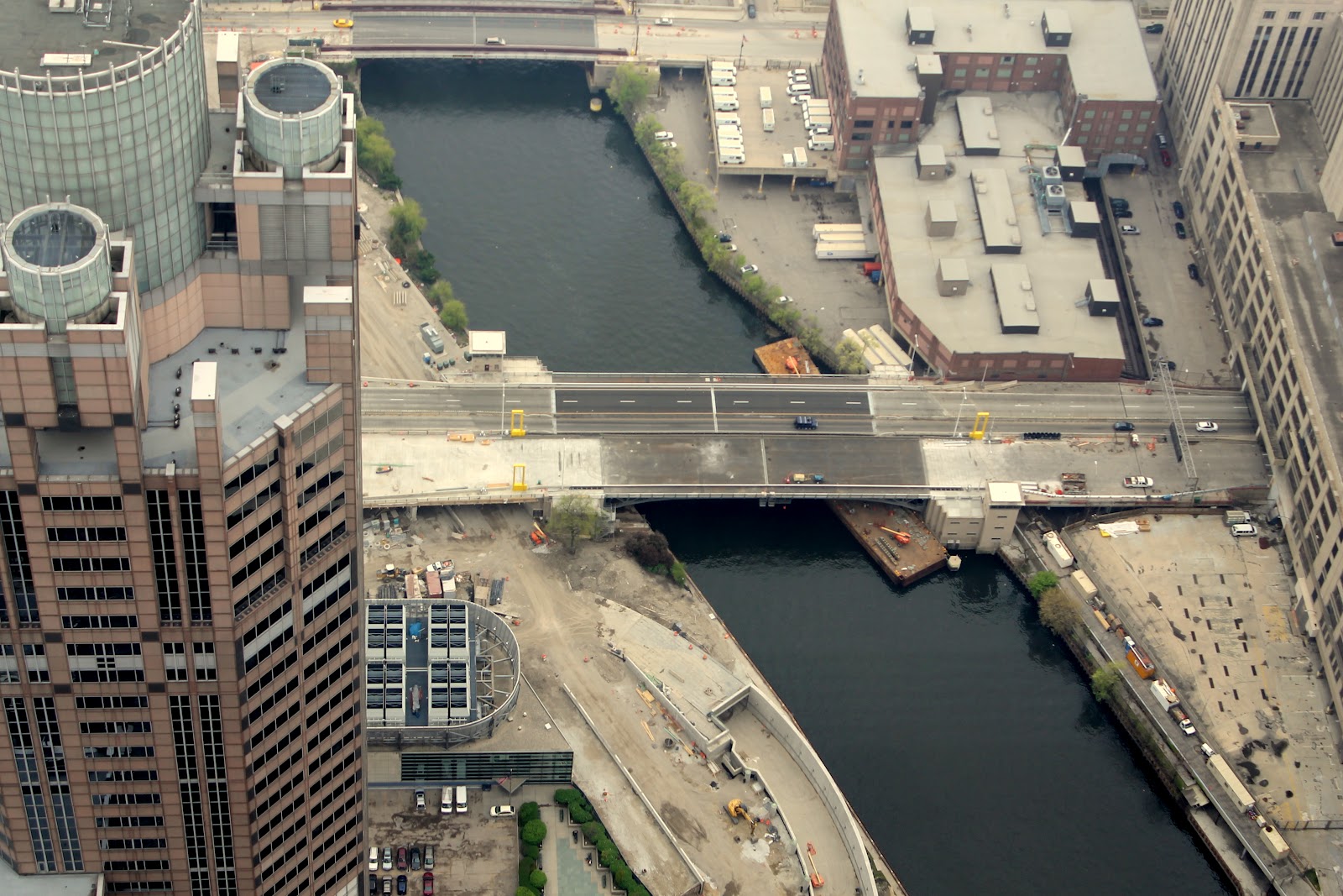 Arrows Sent Forth: Tips for Visiting SkyDeck Chicago with Kids