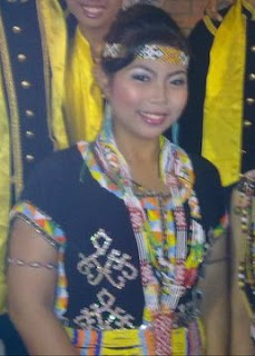 (: My Minds >> My Thoughts >> My Feelings :): Pakaian Tradisional Etnik ...