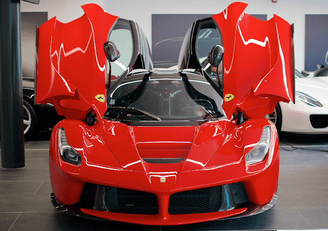 Ferrari LaFerrari Review and Exclusive Images - Super Car Guru