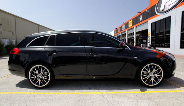 Cool Custom Rims: 2012 Opel Insignia Wagon rolling 20" Osaka Hornet Wheels