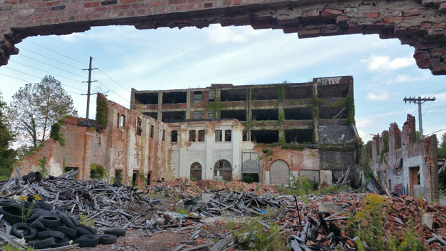 The Eerie Ruins of Cleveland Railway Co and Westinghouse Electric