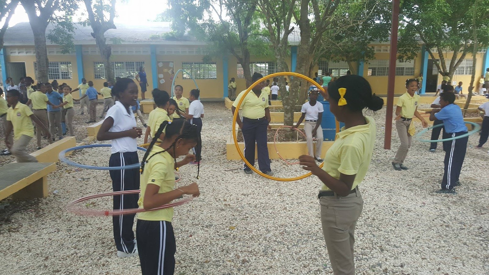 Recreo Divertido!!! ~ Escuela Prof. Nurys Álvarez Reyes