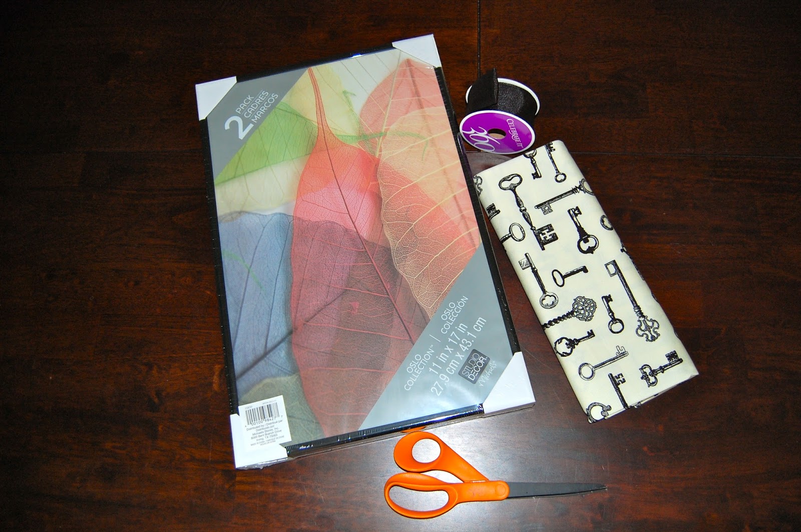 Simple DIY Home: Chic Decorative Trays