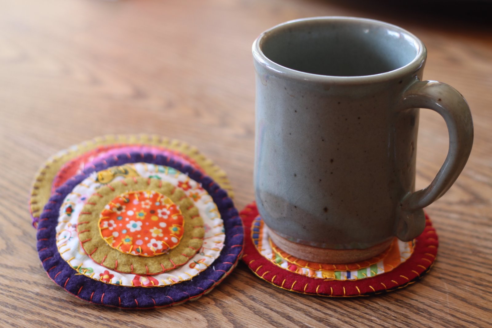 Patchwork In The Desert: Coffee Mug Rugs!