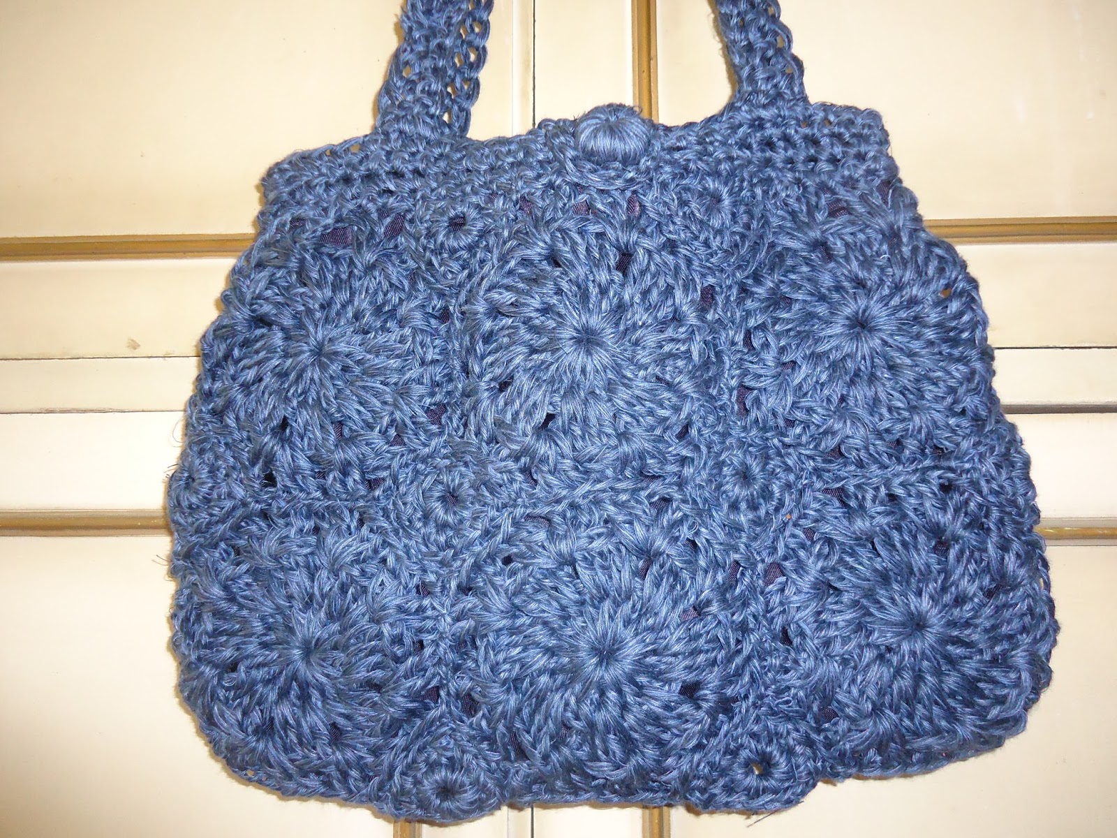 Mi Casita Artesanal: Mas Carteras en crochet