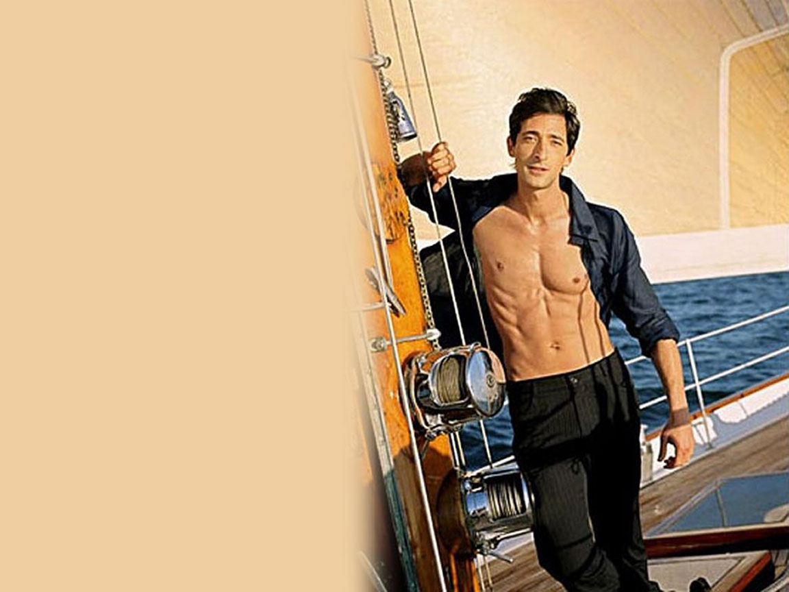 Adrien Brody King Kong Workout | EOUA Blog