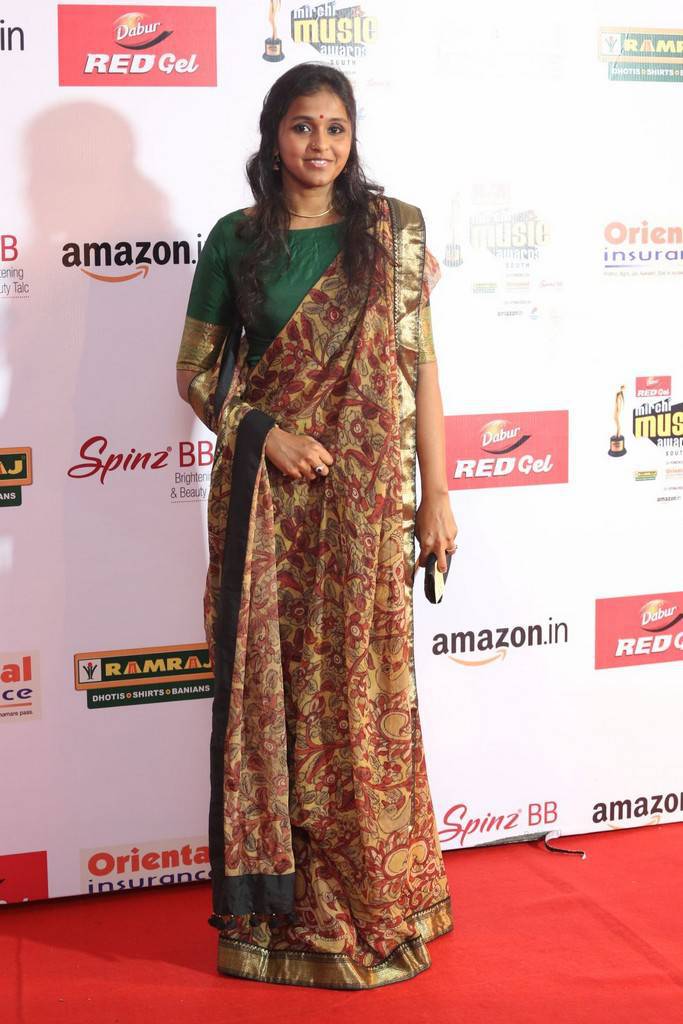 Singer Smita At Mirchi Music Awards South 2017, Smita without makeup ...