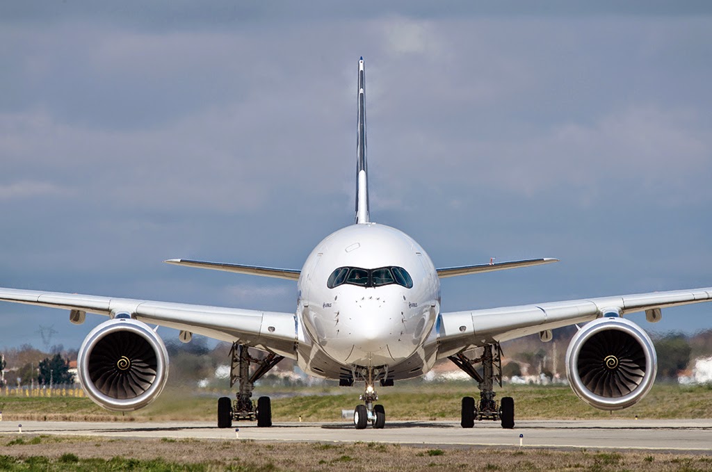 A Road To Aviation: Flying The A350: Airbus’s Most Technologically ...