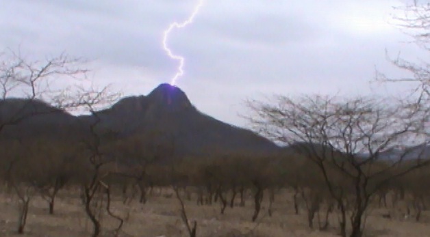 EL Cerro Pilan y sus Encantos - La Historia | Chulucanas Noticias