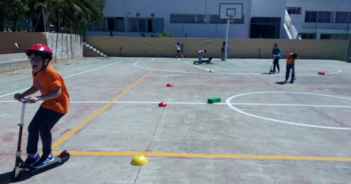 Bloc d'aula de 2n de Primària: Educació física sobre rodes
