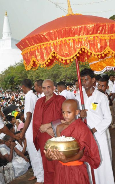 Blog - Hotel Shanthi Anuradhapura: Jasmine (Pichcha Mal) Pujawa ...