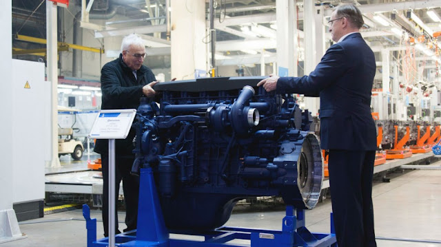 DIECIOCHO RUEDAS: KAMAZ... NUEVO MOTOR “R6” … EL IMPULSOR DEL DAKAR 2019