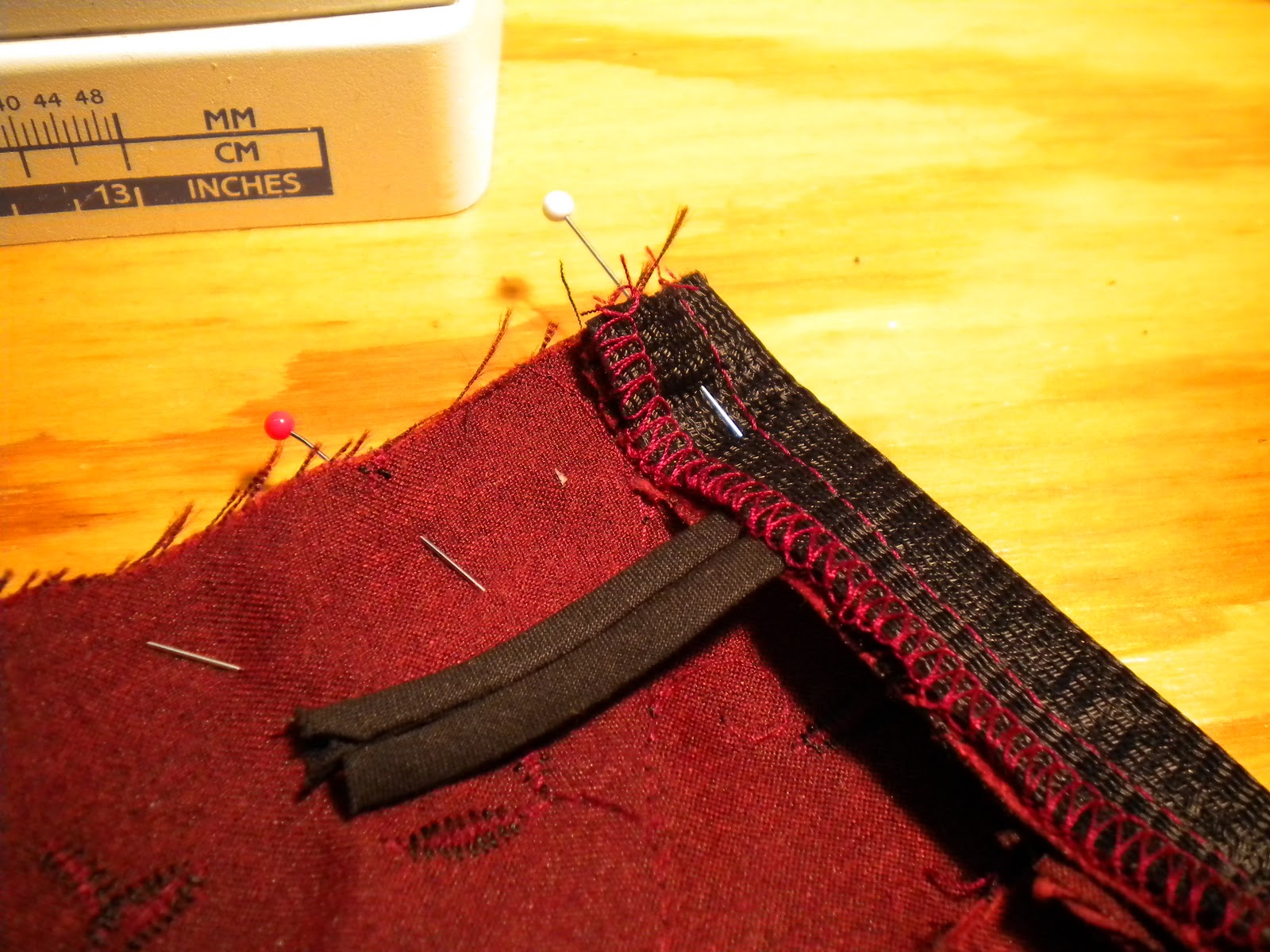 Irene's Studio: Button and loop closure