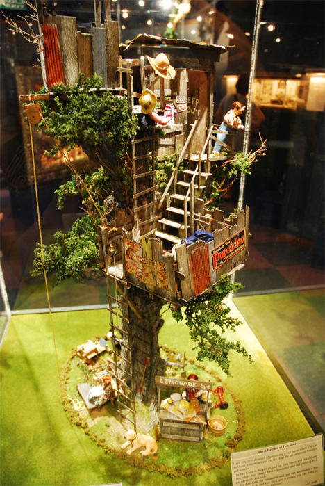 Mini Tree House with the Room Parts Details - Home Design Inspirations